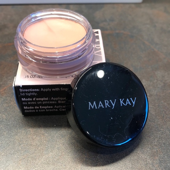 Mary Kay | Makeup | New Marykay Cream Eye Color Pale Blush | Poshmark